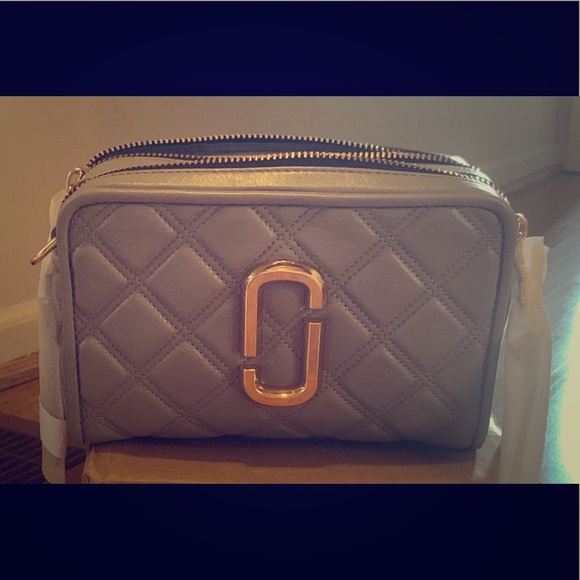 Marc Jacobs | Bags | Marc Jacobs Quilted Softshot Purse | Poshmark